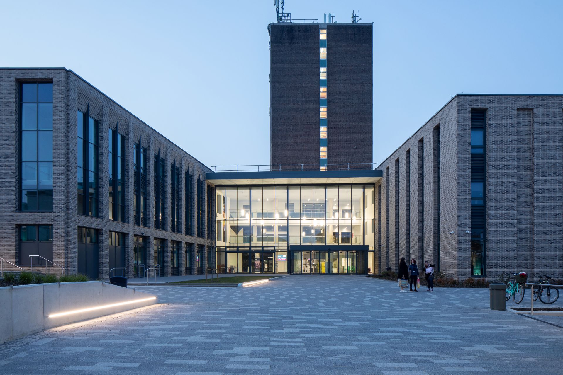 Job Vacancies | Brighton MET